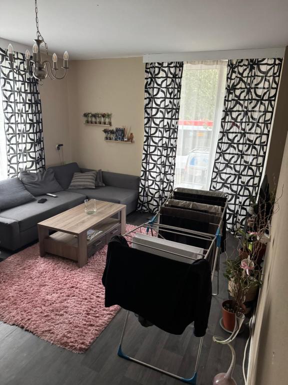 3-room apartment Den Haag، لاهاي (أسعار محدثة لعام 2025)