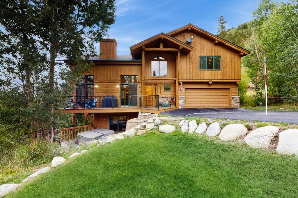 Coronet Crest, Blue River (aktualisierte Preise für 2025)