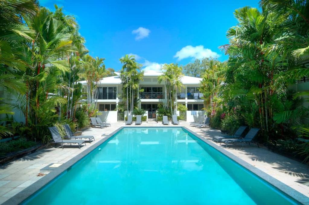 Oceanique - Absolute Beachfront Port Douglas, Port Douglas (updated ...