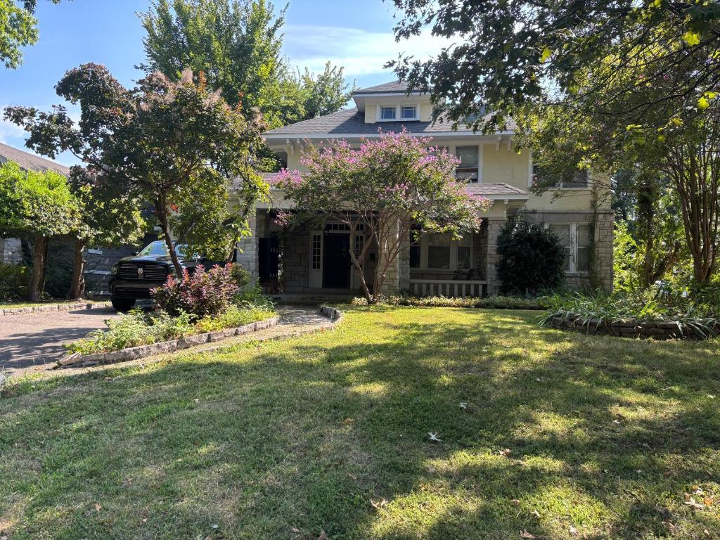 Cozy Bears Bunkers Manor & Carpe Diem Spa,‏ ממפיס (מחירים מעודכנים ל-2025)