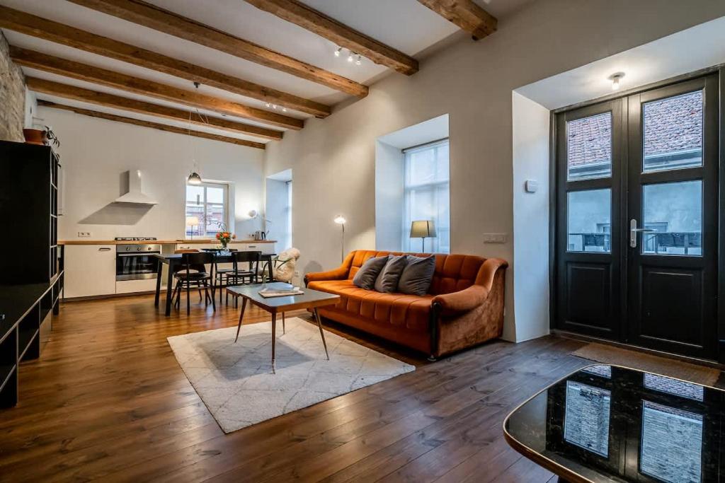 Domillion 1bdr unique and warm Old Town apt Tr41, Vilnius (preços ...