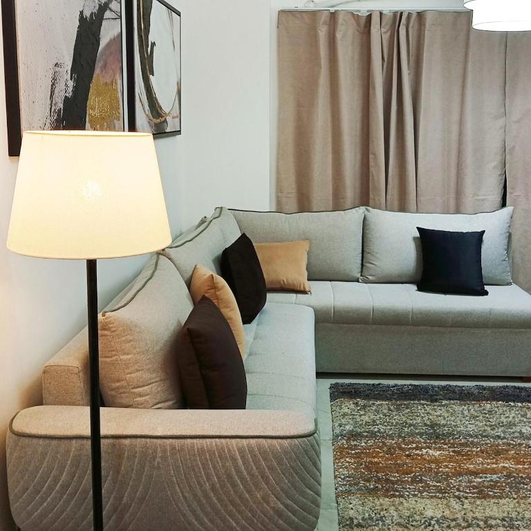 Cozy Modern Studio, Privado Madinaty, Garden views, Madinaty (precios ...