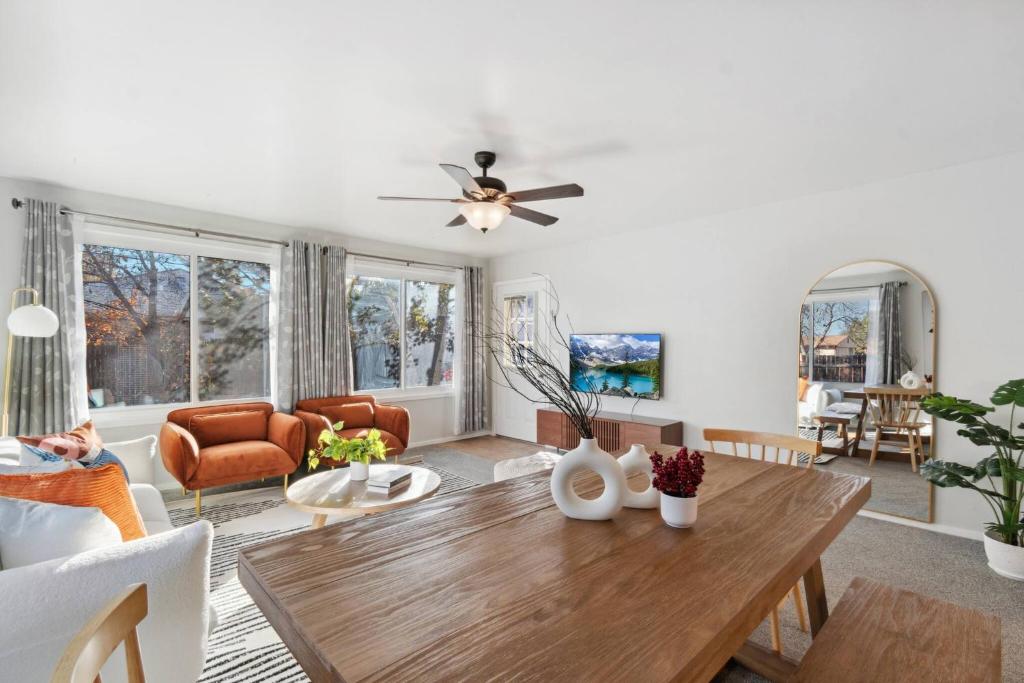 Family-friendly | Ping-Pong | Game Rm | Fast Wifi, Arvada (updated ...