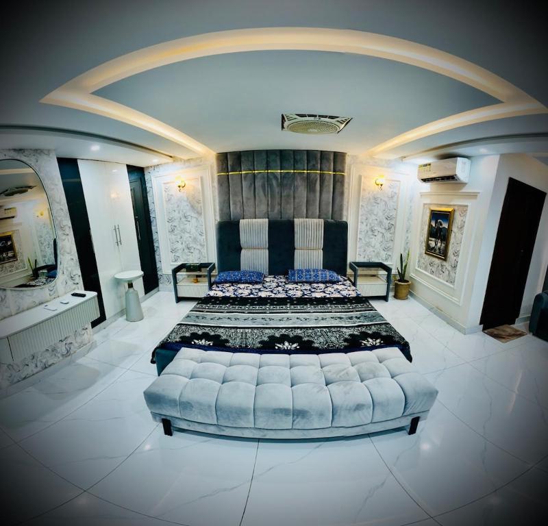 Eiffel Luxora studio, Lahore (updated prices 2025)