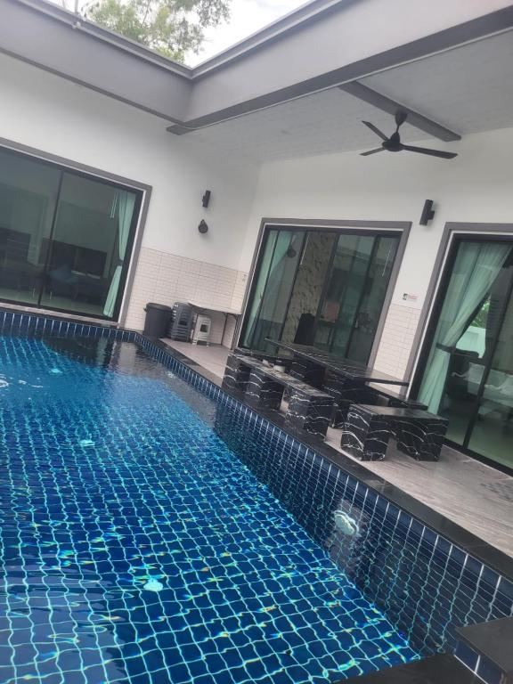 villa green pattaya famili and love room private and luxury, Nacsomtien ...