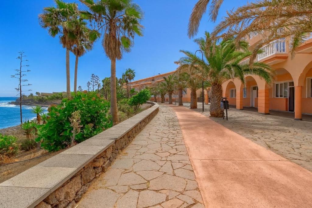Precioso Apto Caleta Interian Beach By Paramount Holidays, Caleta de ...