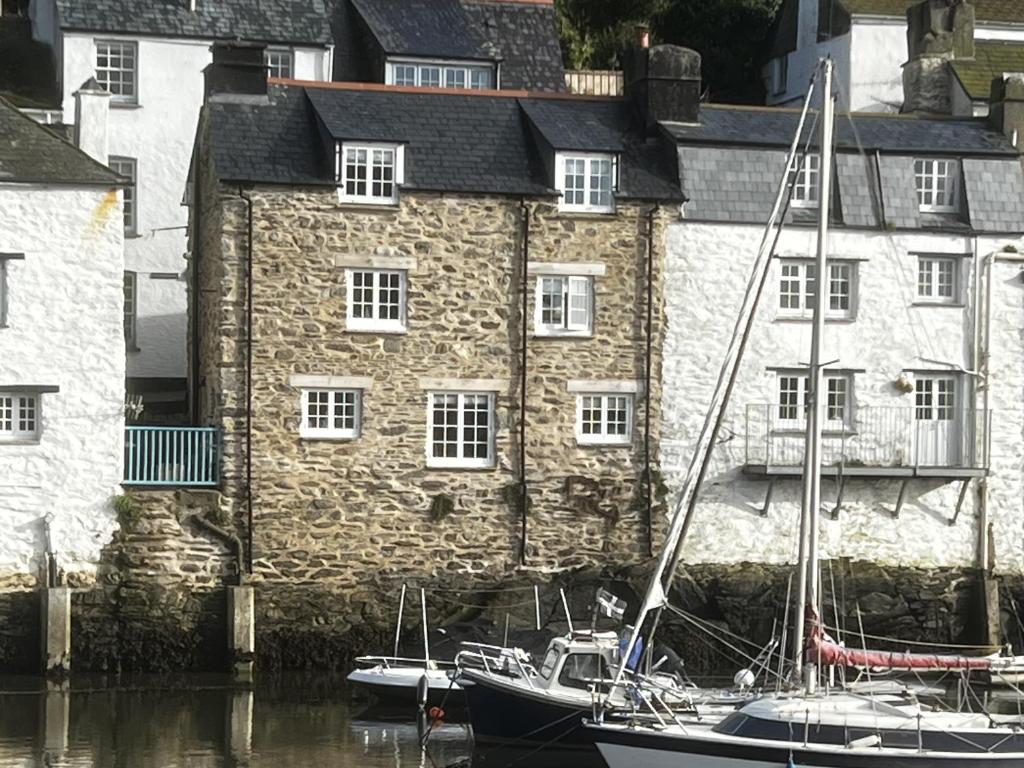 Harbour View, Looe (updated prices 2026)
