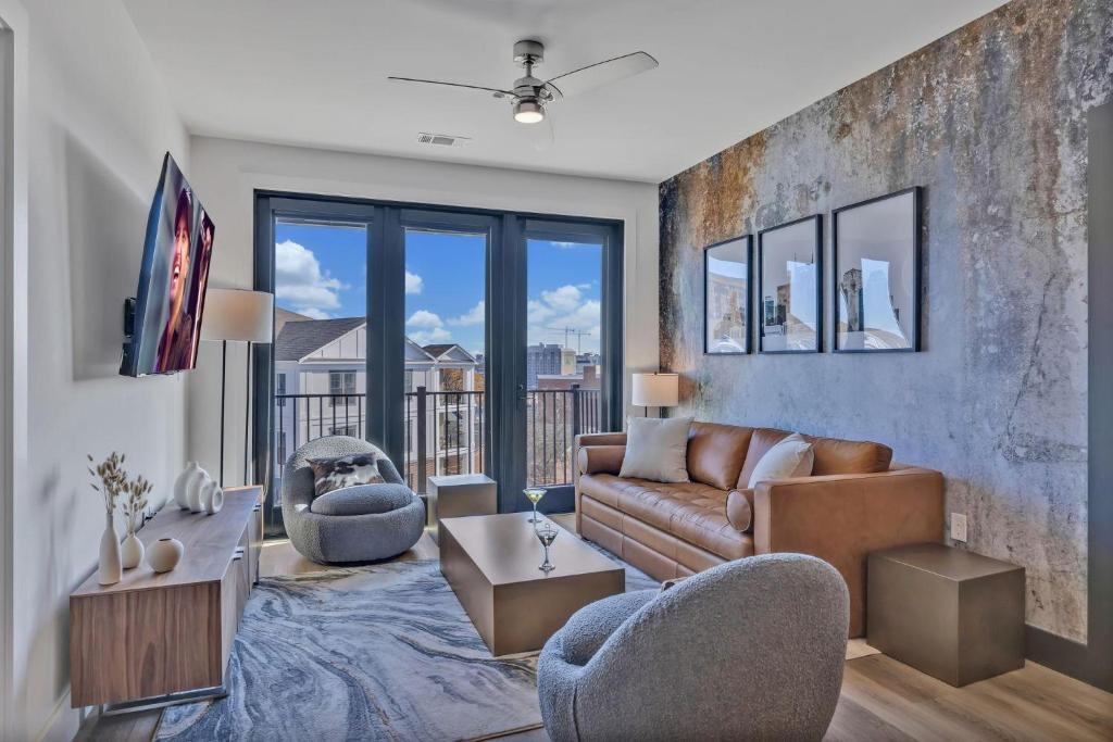 Equinox - 3 Units - Pool & Gym - Mins to Broadway, Nashville (updated ...