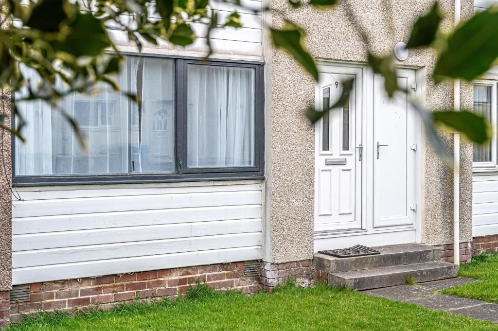 Pure Home Rosyth Dockyard by TBA, Rosyth (updated prices 2026)