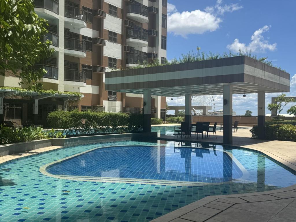 Radiance Manila bay 2 br & 3 bath, Manila (updated prices 2026)