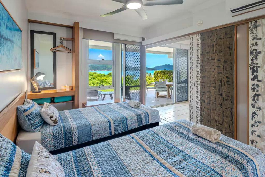 Poinciana 009 & Free Buggy - Hamilton island, Hamilton Island (updated ...