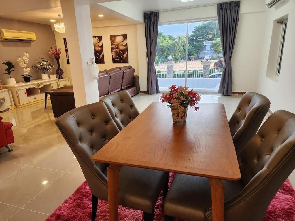 Dope Pool Villa in Pattaya, Jomtien Beach (updated prices 2026)