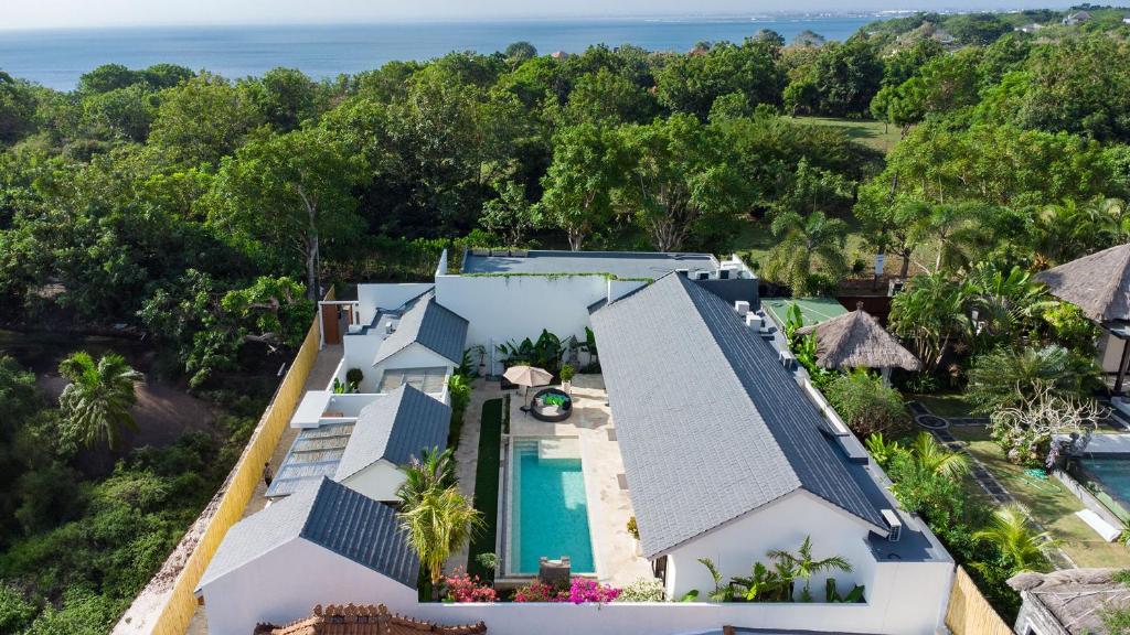 Bala Stay Villa 1 - Uluwatu by Yolla Hospitality, Uluwatu ...