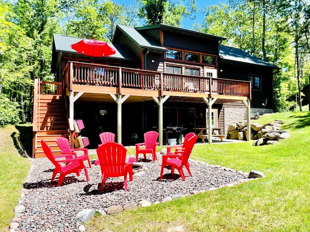 Cozy Lakefront Retreat with Game Room, Outdoor Living and Dock in ...