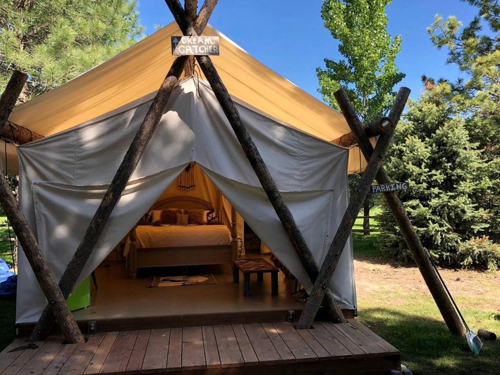 Luxury Safari Tent in Irwin, Idaho near Palisades Lake and Jackson Hole ...