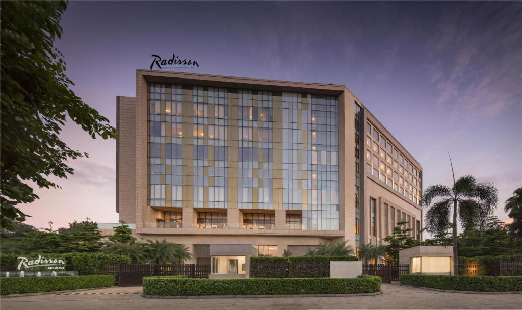 Radisson Hotel Delhi MG Road, New Delhi (updated prices 2026)