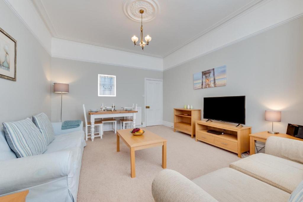 Alices, Southwold (updated prices 2026)