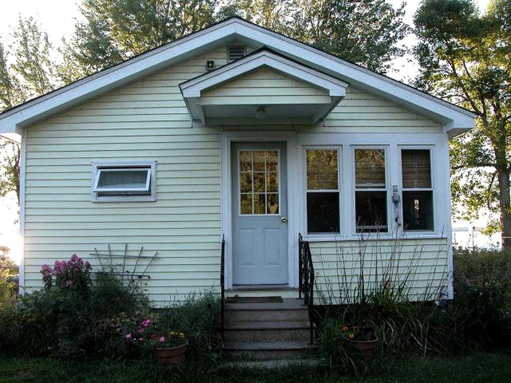Cozy Cottage Rental with Views of Historic Lake Champlain in West ...