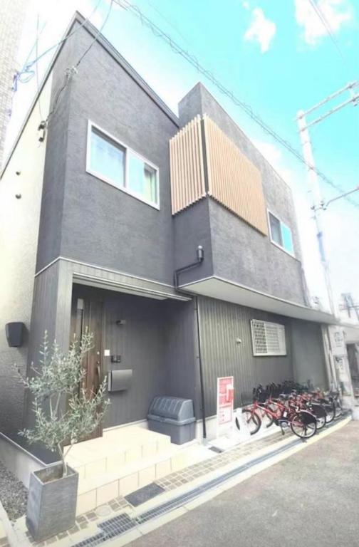 Blessed sun 1 station from Tennoji Station 2 floors, Osaka (updated ...