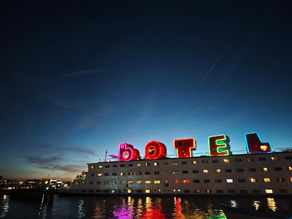 Botel, Amsterdam (aktualisierte Preise für 2026)
