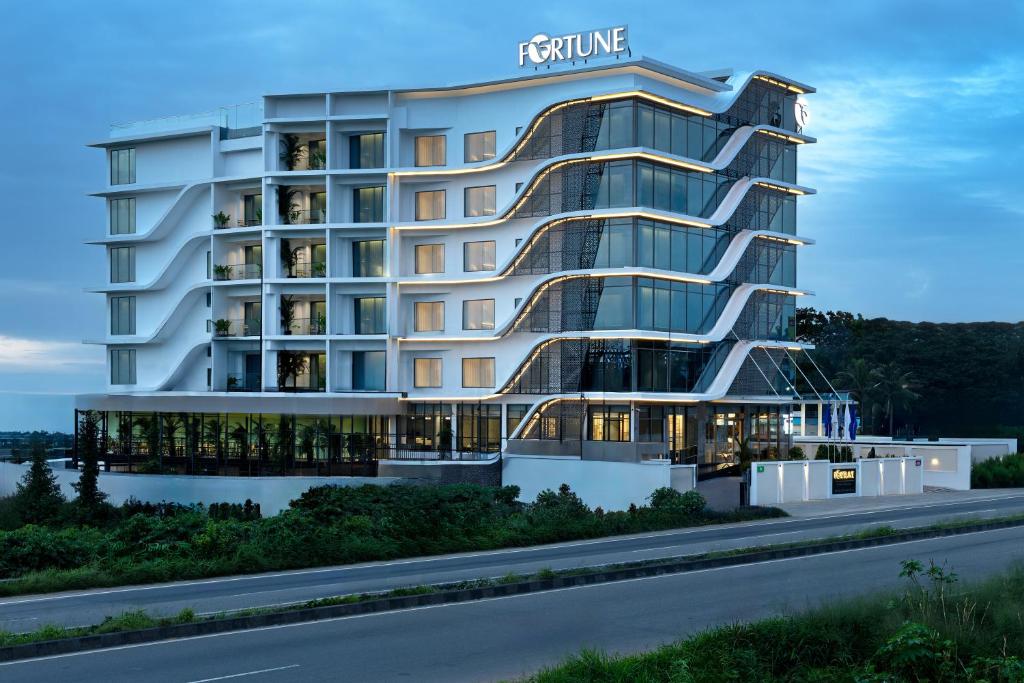 Fortune Airport Road Kochi - Member ITC hotels' group, Cochin (prezzi ...