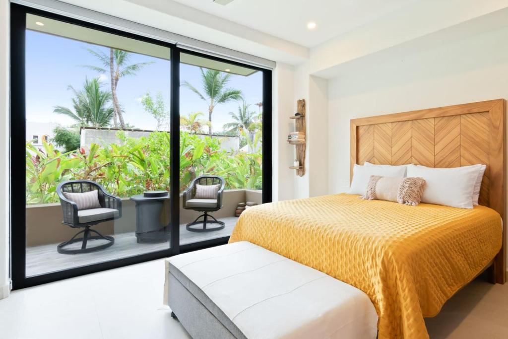 Casa Armada Beachfront Condo with Pool, San Francisco (updated prices 2026)