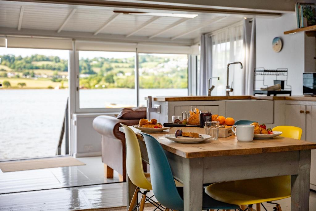 Riverside Retreat on the Teign Estuary, Shaldon (updated prices 2026)