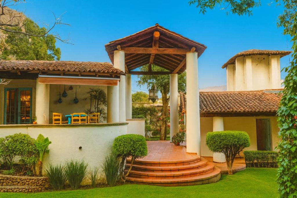 Malinalco Country House with Pool and Paddle Court, Malinalco (precios ...