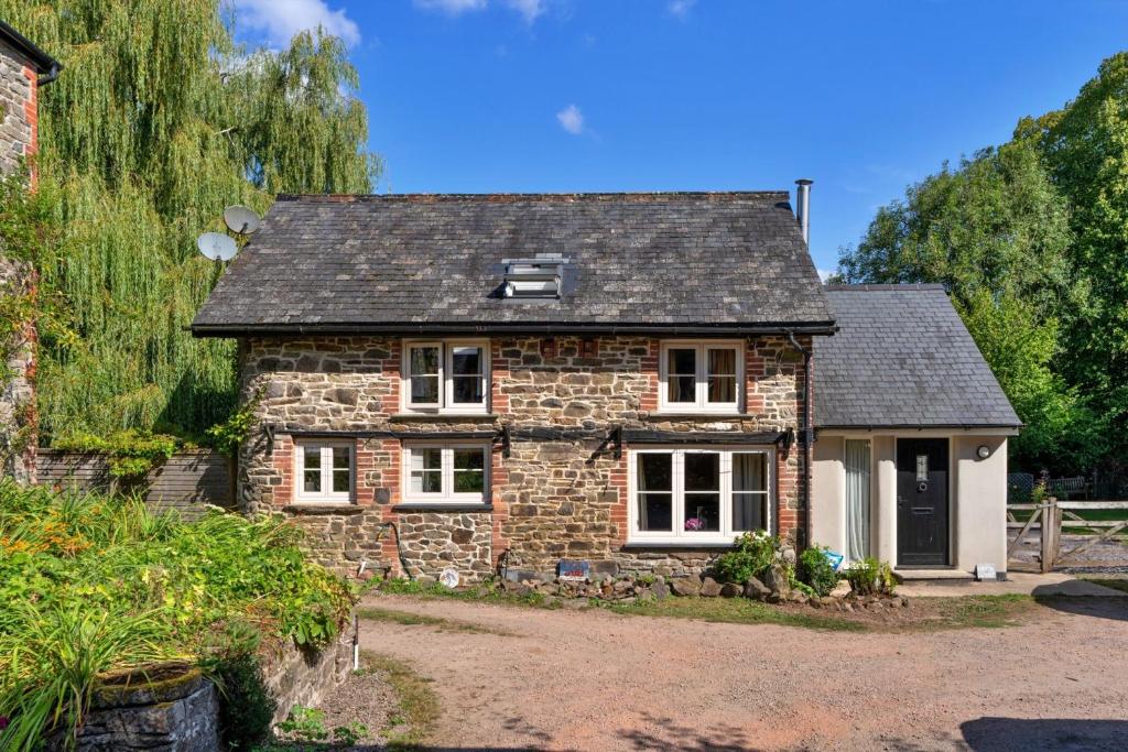 Finest Retreats - Marsh Cottage, Burrington (2026 güncel fiyatları)