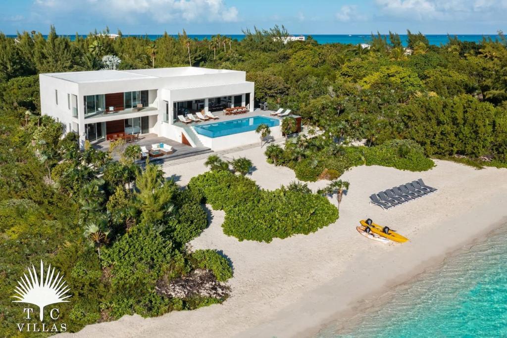 TC Villas -Villa Allegria -Emerald Point's New Gem!, Little Water Cay ...