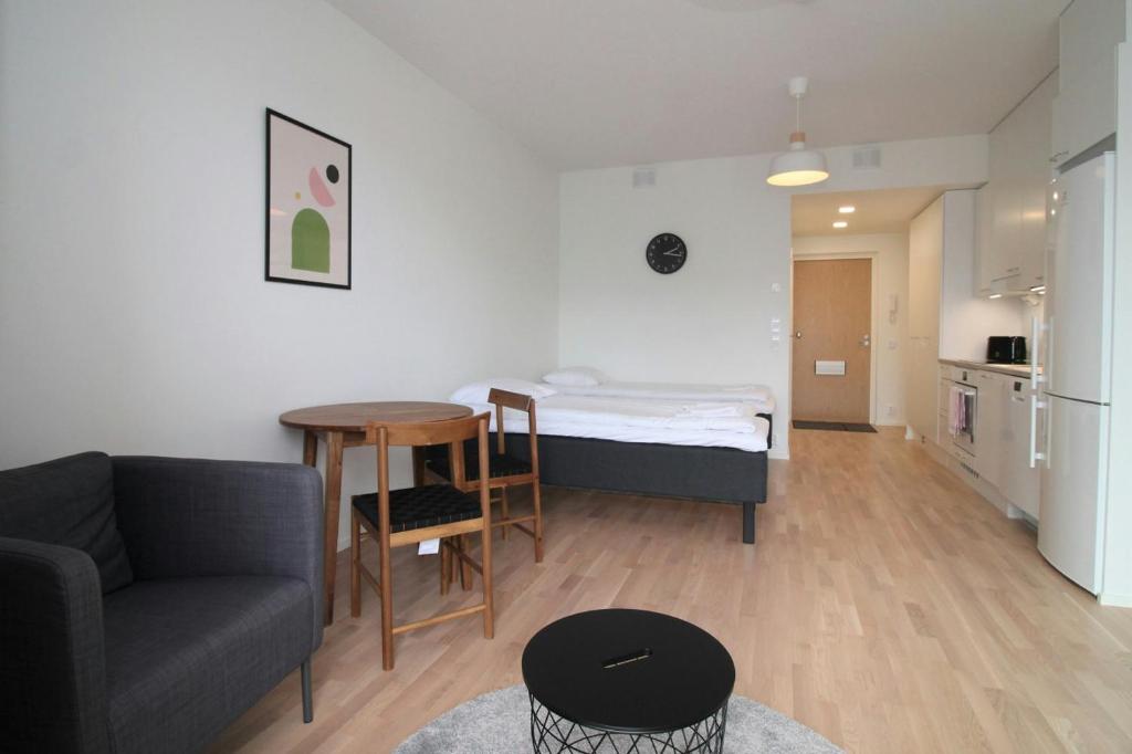 Central Studio for 2, Iso-Heikkilä (updated prices 2025)