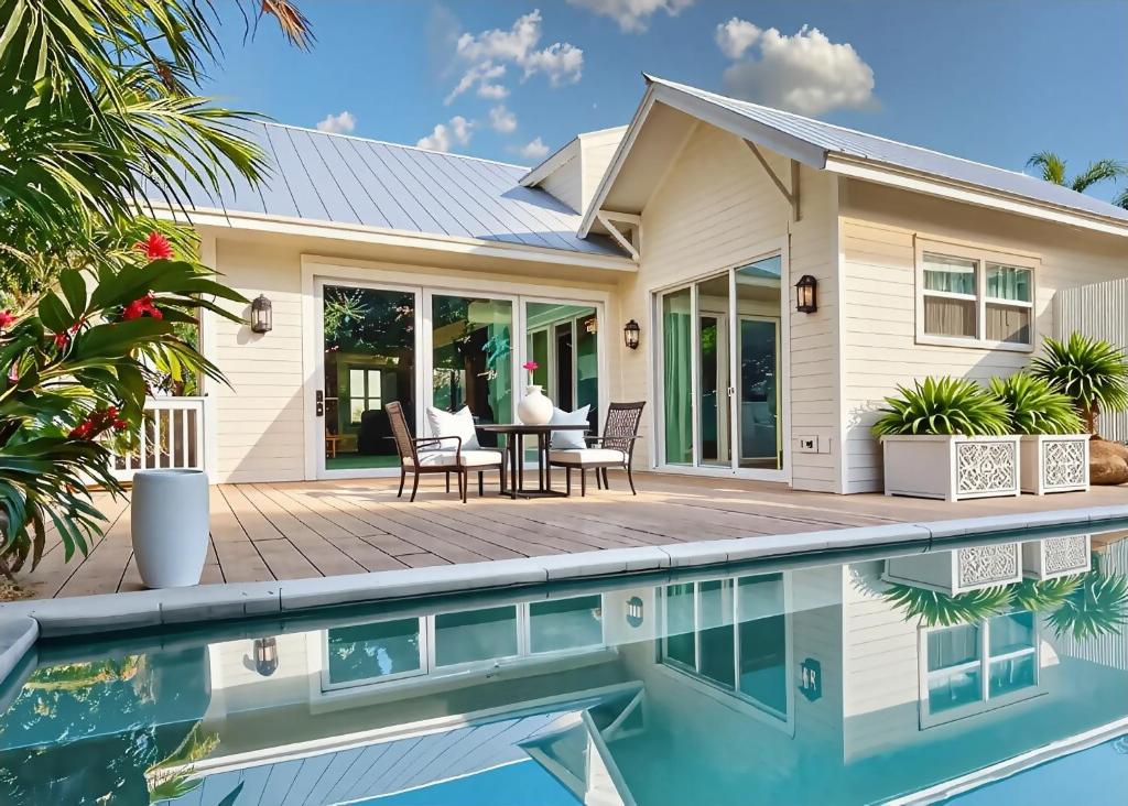 Azure Key West - Luxe Home & Heated Pool, Key West (updated prices 2026)
