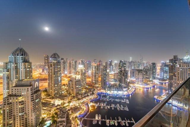 FIRST CLASS 1BR Breathtaking Marina Views, Dubai (updated prices 2026)