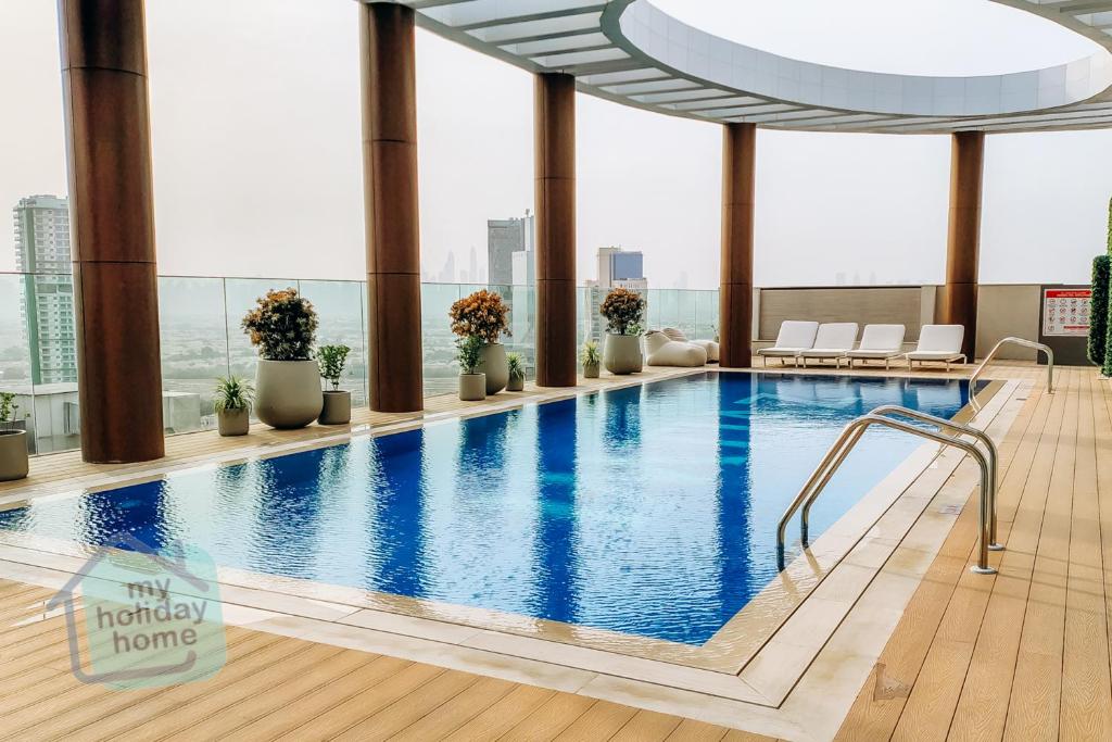 Modern 1BR in JVC Pool, Gym & Free Parking, Dubai (updated prices 2025)