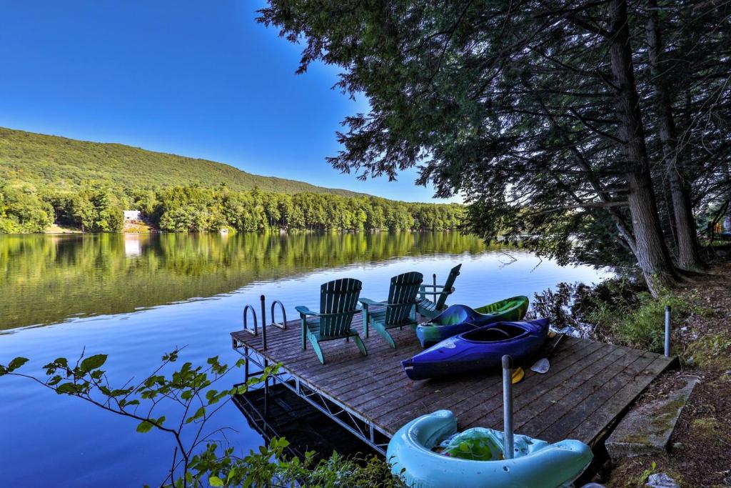 Sweet Cottage at Fern Lake - Cozy Lakefront Retreat with Private Dock ...