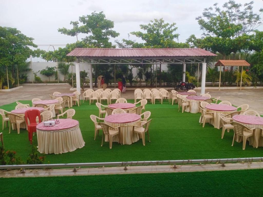 Ravi Gardens, Kandukūr (updated prices 2026)