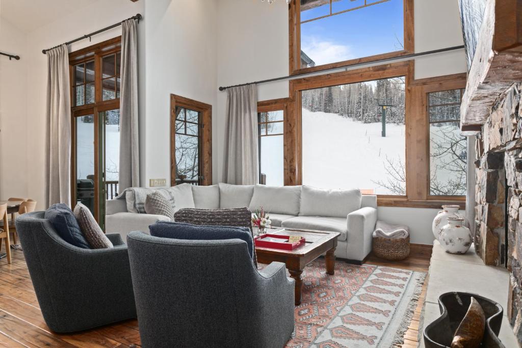 Grand Lodge - Four Bedroom #405 - Ski-in ski-out condo, Park City ...