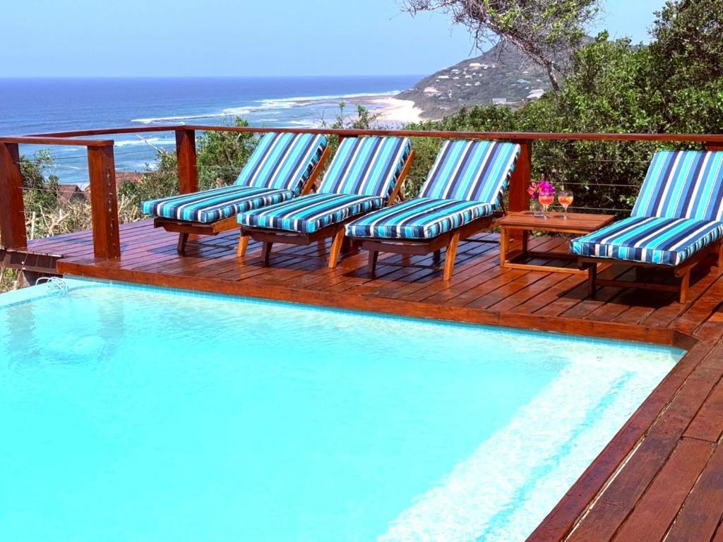 Aloha 14 private Villa with spectacular 180' Ocean views, Ponta Mamoli ...