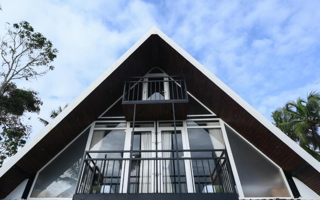 Nirvana-Vadanappally Beach Villa, Irimbranallūr (precios actualizados 2025)