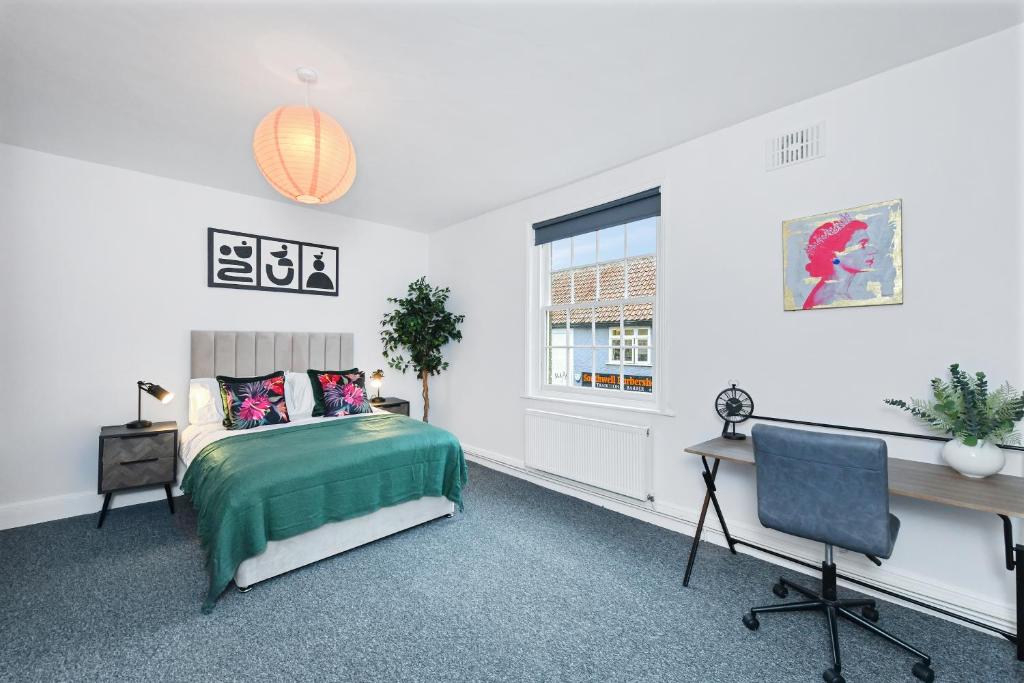 Southwell 3-Bed Near Racecourse, Minster and Trails, Southwell (updated ...