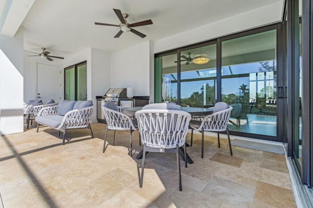 Villa Sir Henry 3 am Kanal, Cape Coral (updated prices 2026)