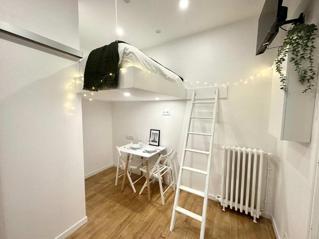 New 104 Suite Juliette - Cosy Apartment Paris Center, París (preus ...