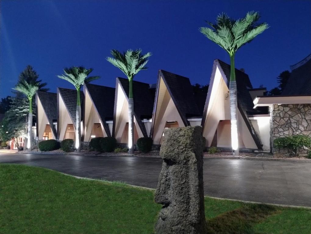 Tiki Resort - Lake George, Lake George (updated prices 2026)