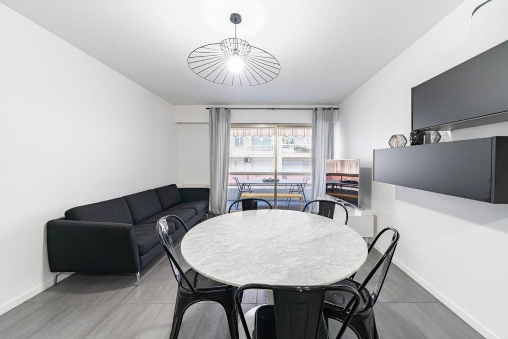 COZYSTAY - Brand new 3 bedrooms 2min walk to carlton hotel, Cannes ...