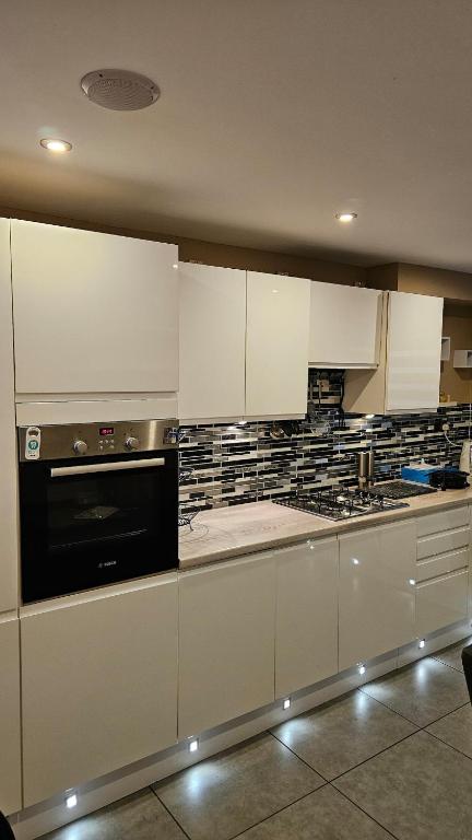 Beautiful 3 bedroom house Bulwell Nottingham, Nottingham (updated ...