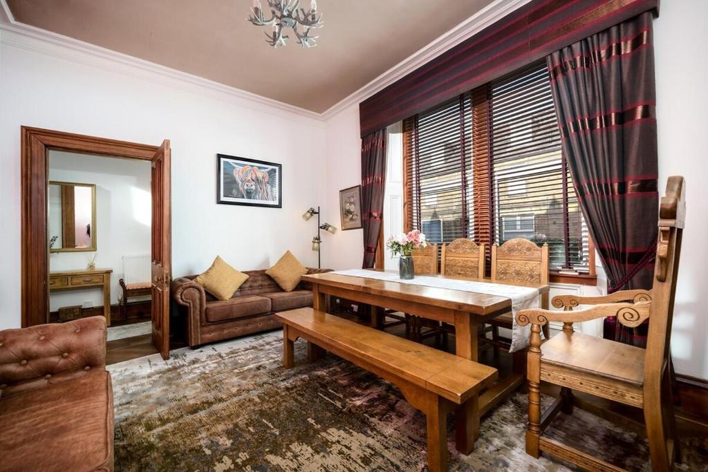 Crown Jewel - Inverness City Centre, Inverness (aktualisierte Preise ...