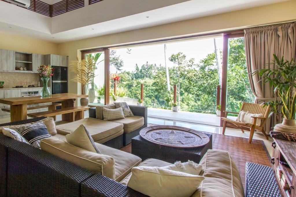 Beautiful Cliff-Side Jungle Villa, Ubud (vuoden 2026 päivitetyt hinnat)