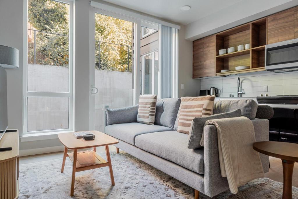 Blueground West Queen Anne view nr Kerry Park SEA-935, Seattle (updated ...