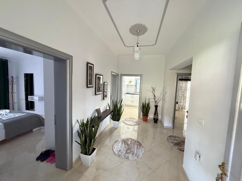 SunHome Ismailaj, Poliçan (updated prices 2026)