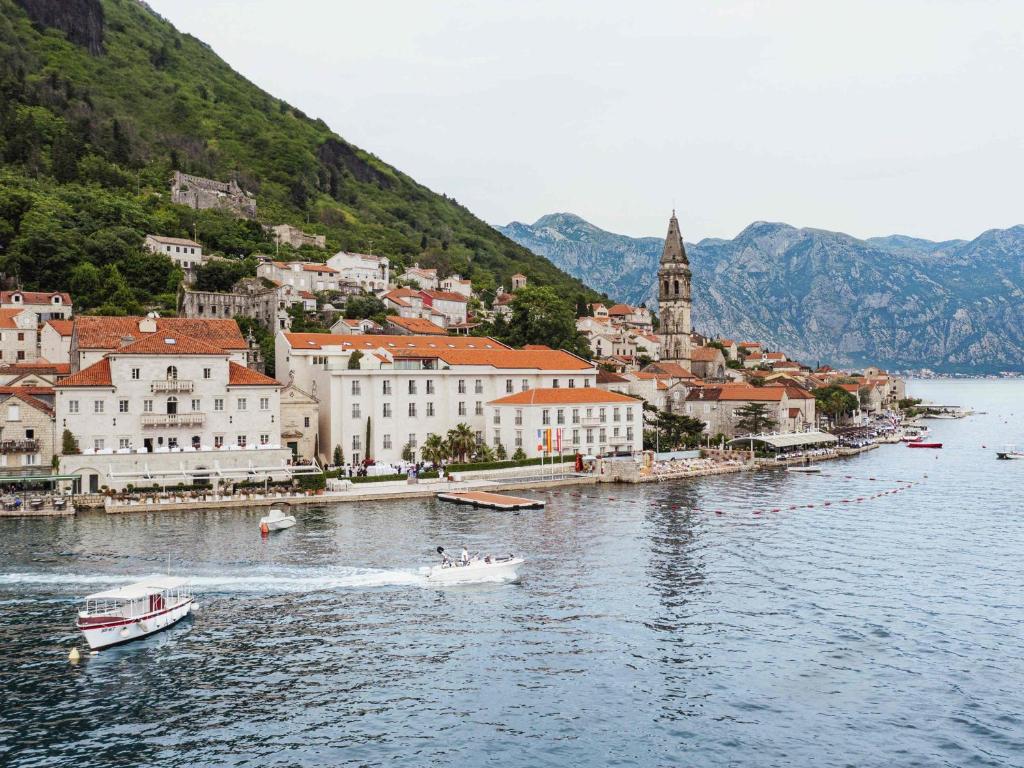 Heritage Grand Perast, Perast (updated prices 2026)